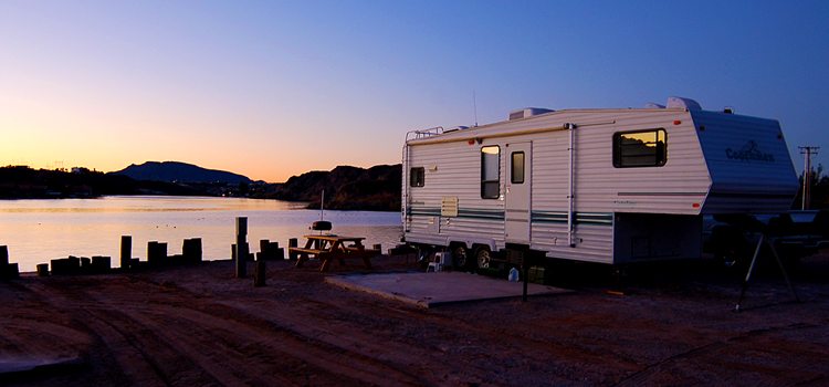 Emerald Cove Resort – Colorado River Adventures